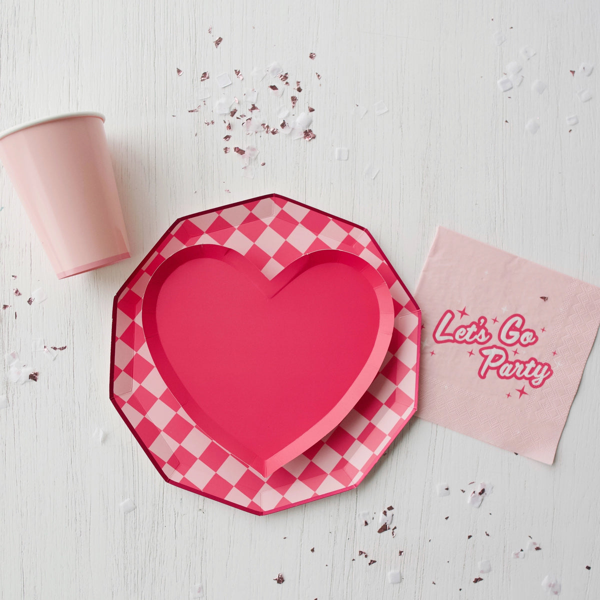 Pink Checkered Dinner Paper Plates | Ellie and Piper