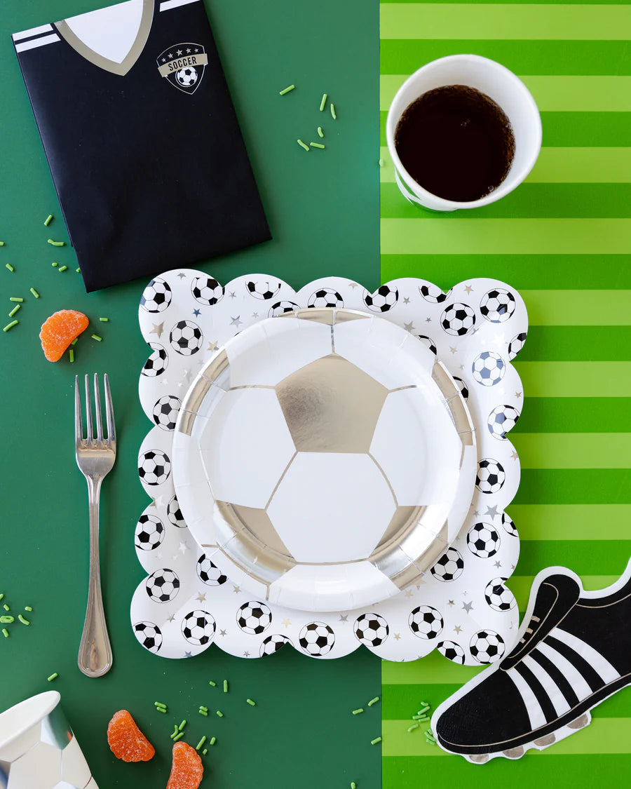 Soccer Ball Paper Plates | Ellie and Piper