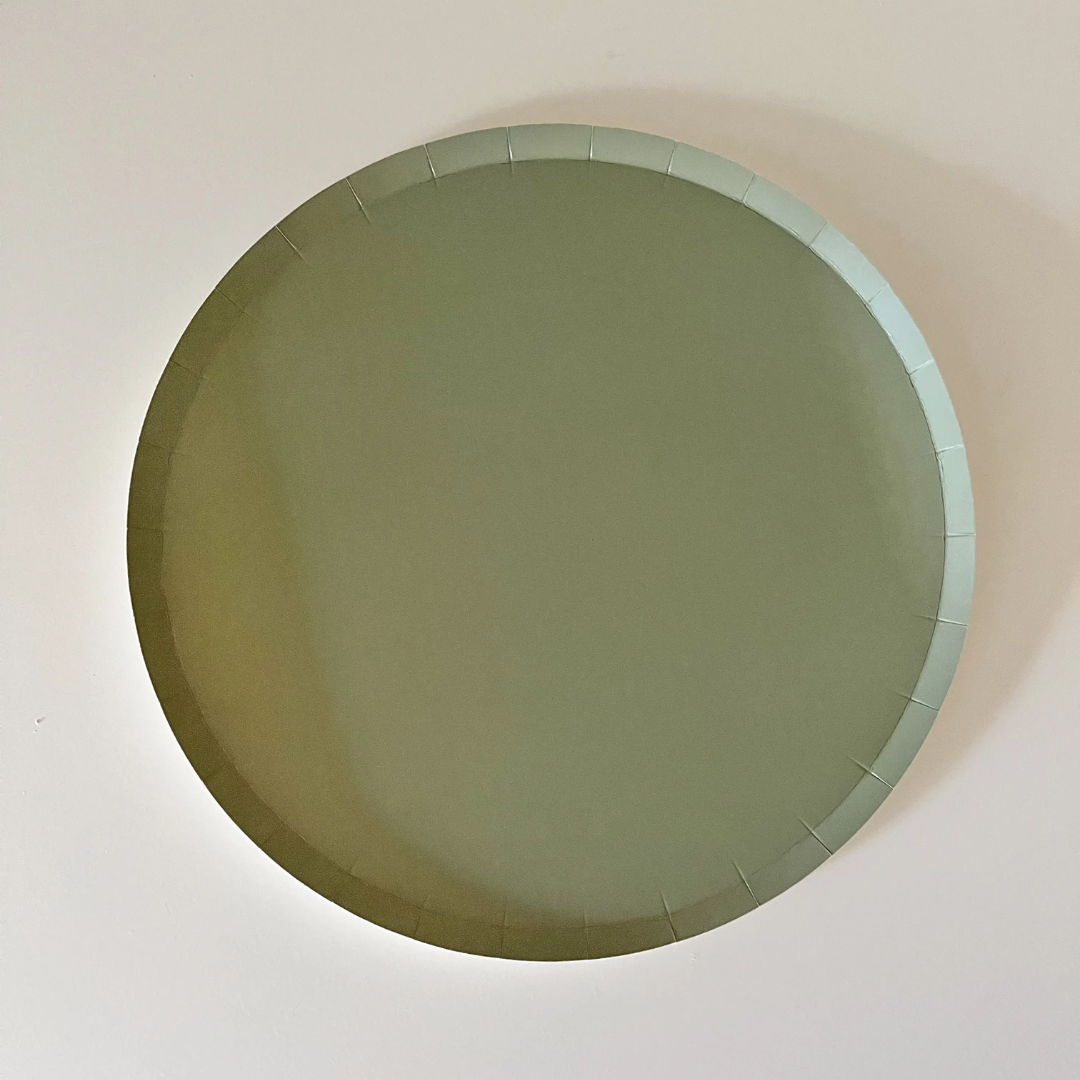 Matte Green Large Paper Plates– Ellie and Piper