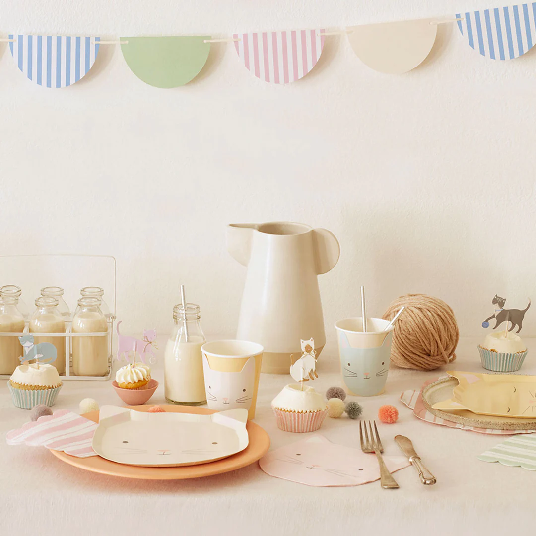 Cute Kittens Paper Garland | Ellie and Piper